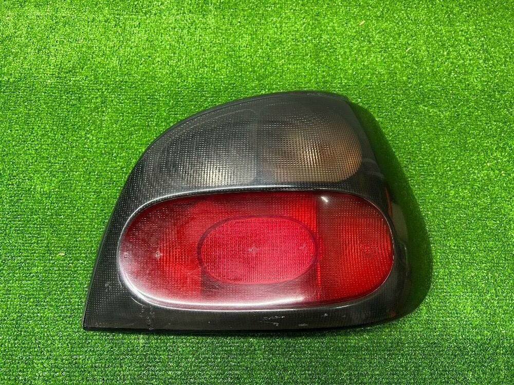 Фонарь задний правый Renault Megane 1 хэтчбек К7М 7701040646