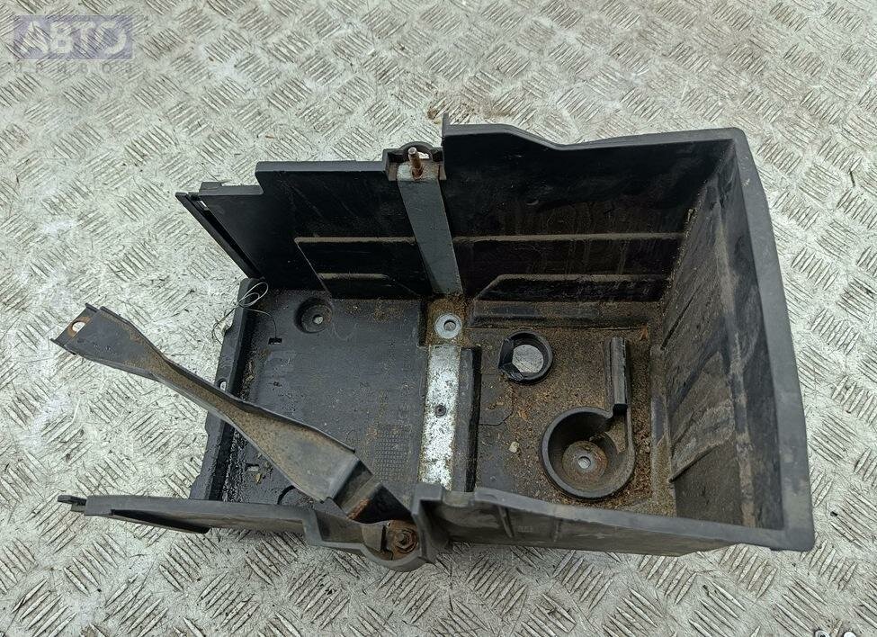 Кожух аккумулятора (короб АКБ) Ford Focus 2 (2004-2010)