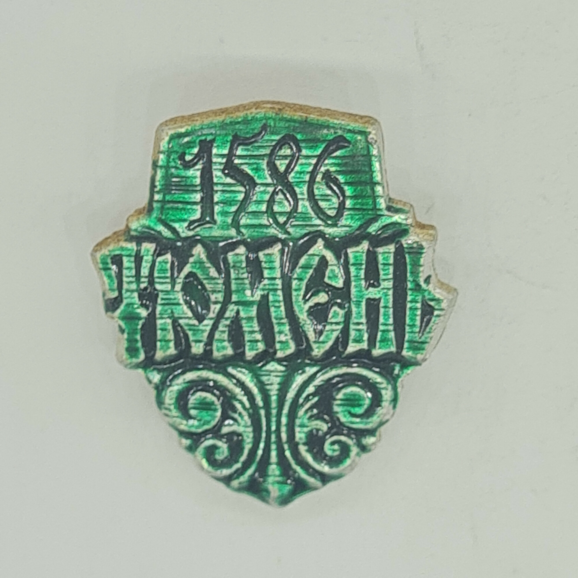 Значок СССР 1586 чименъ, винтажный и советский