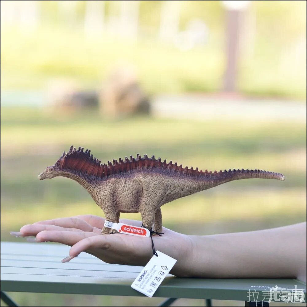 Эксклюзивная модель динозавра Schleich: реалистичная фигурка для детей