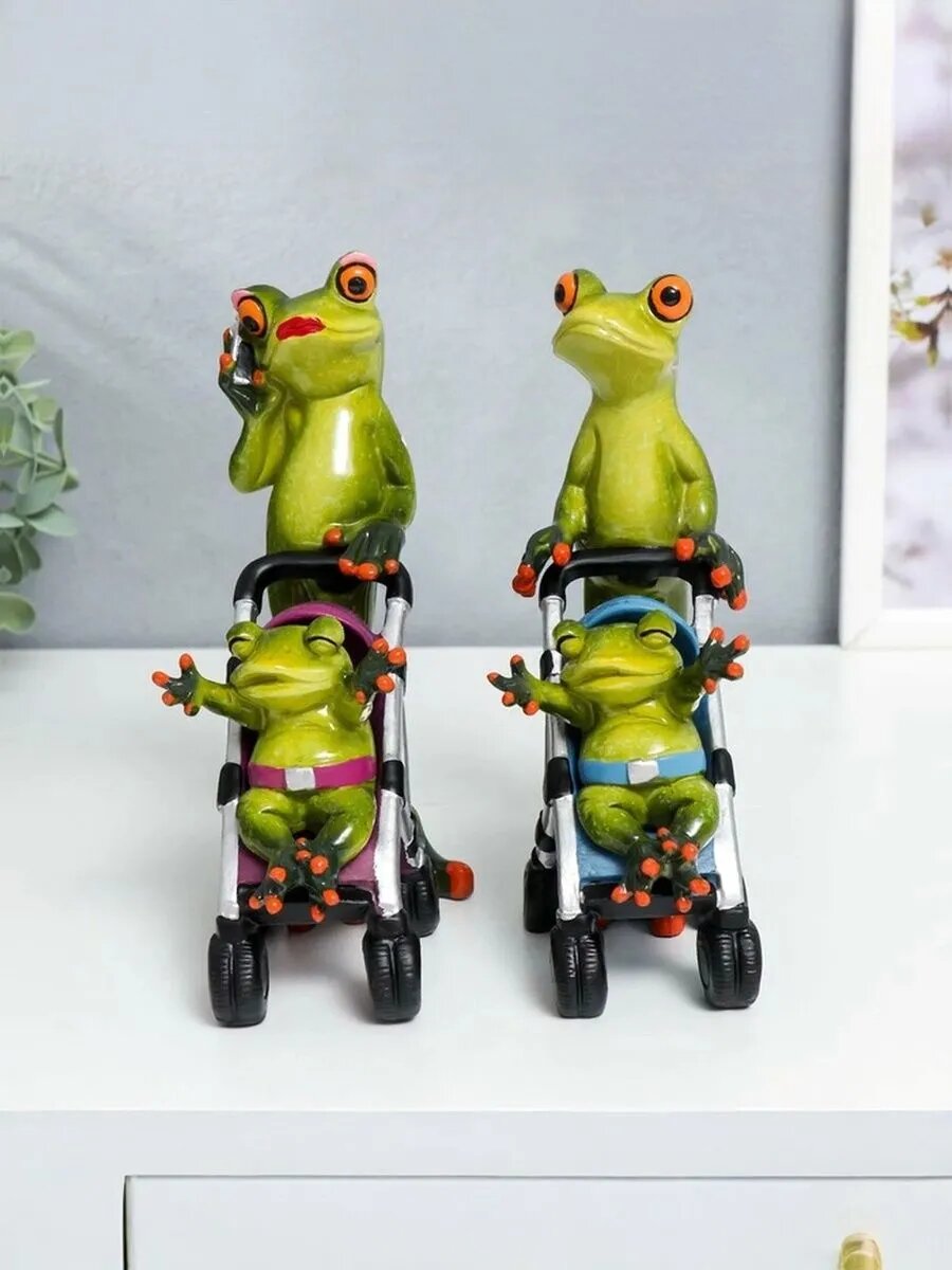 Декоративный набор статуэток «Пара лягушек с малышами», полистоун