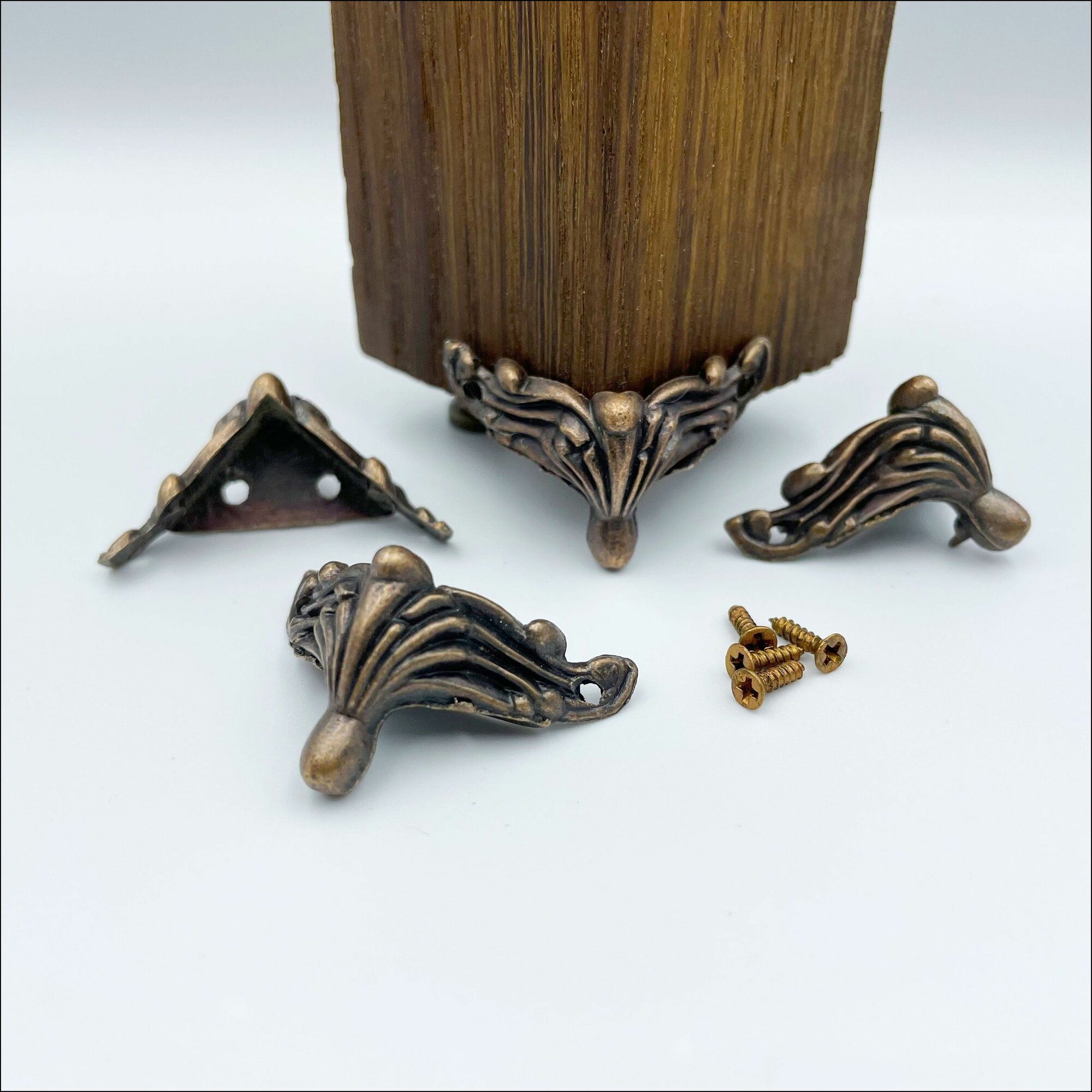 Набор ножек для шкатулок медь + крепеж (4 ед. в уп)