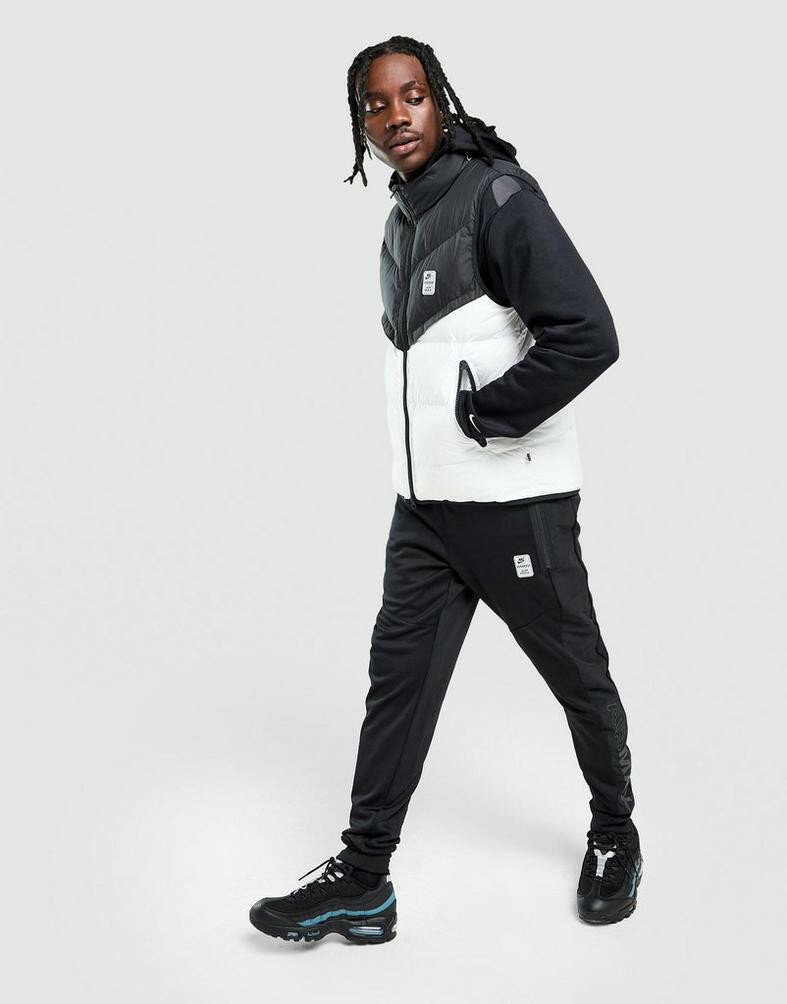 Жилет NIKE Air Max Windrunner