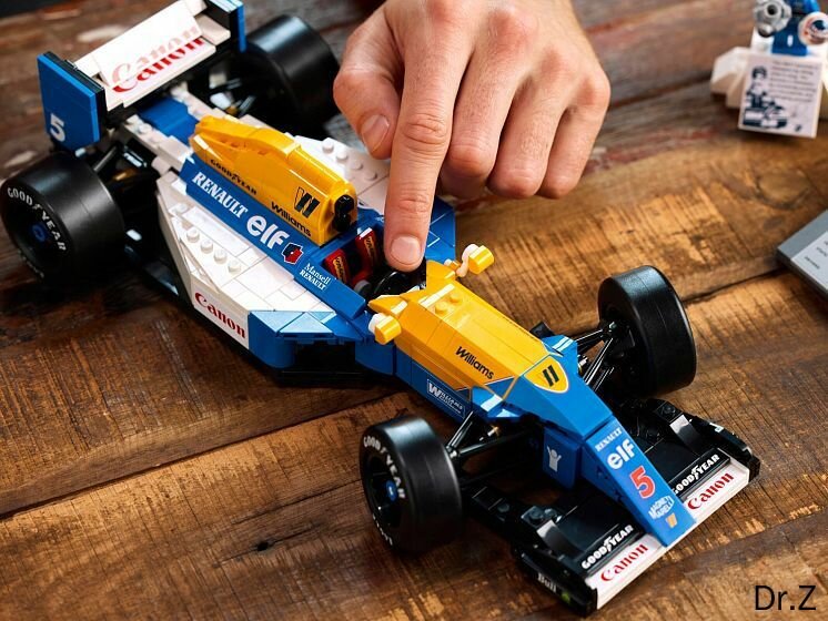 Конструктор Техник Гоночная машина Williams Racing FW14B и Найджел Мэнселл, 799 деталей, совместим с Формула 1 Technic 10353