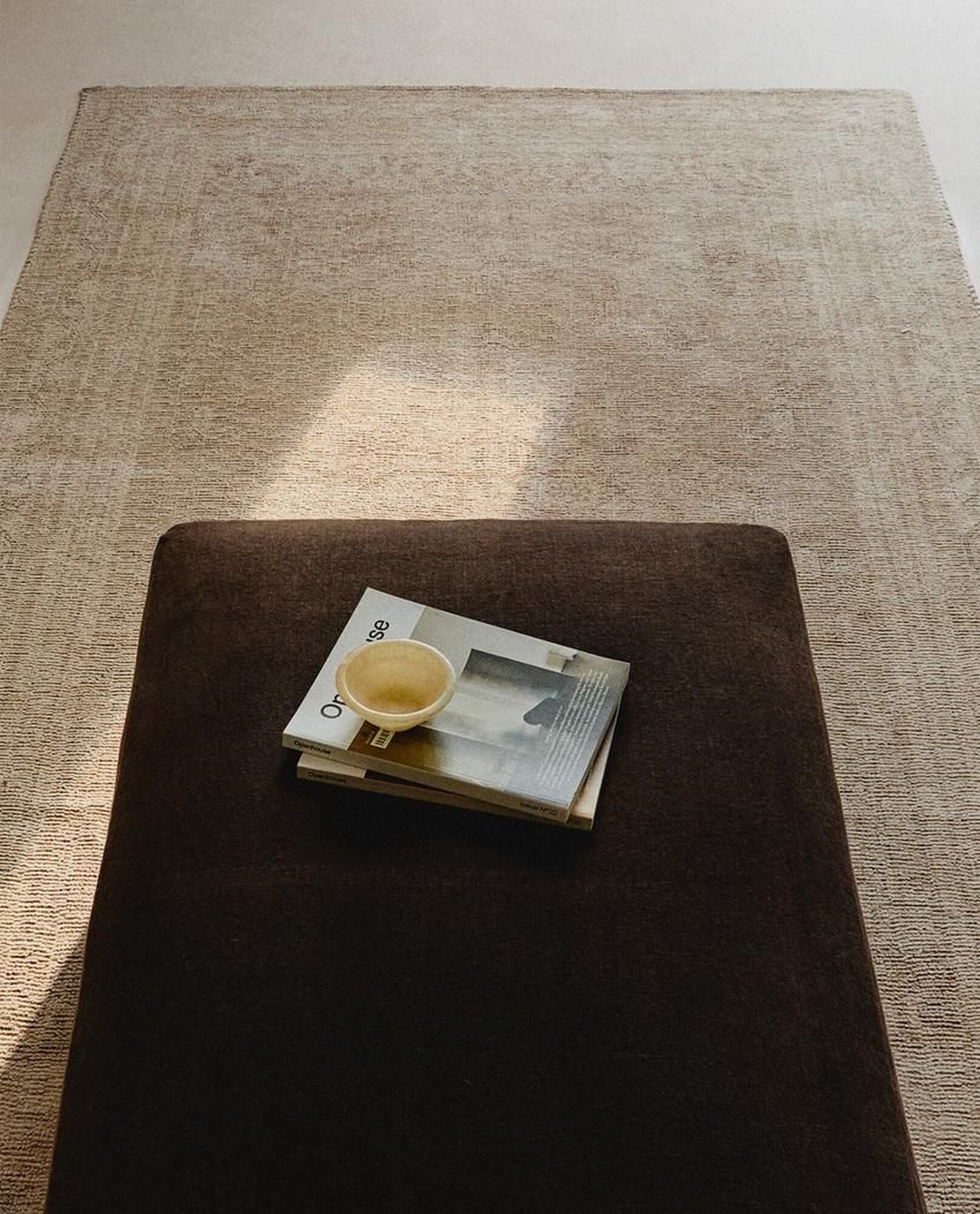 Ковер ZARA HOME 2326/029/620 - из смесовой хлопковой ткани, с геометрическим графическим дизайном, 160 x 230 см, цвет бежево-розовый