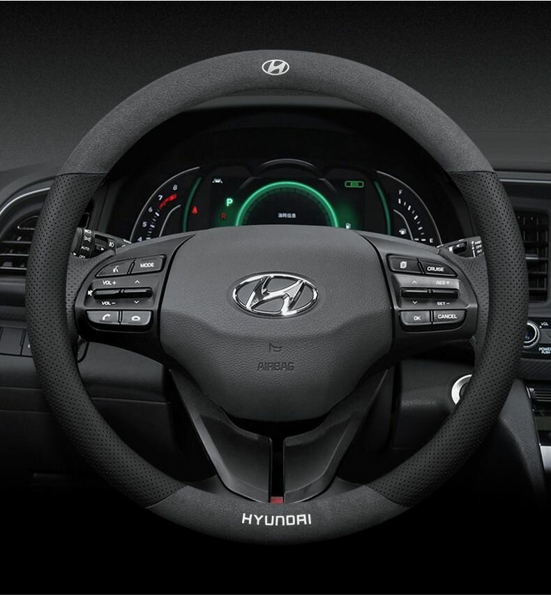 Оплетка на руль чехол из серой экозамши Hyundai Форма круглая Размер M Диаметр 37-39 см