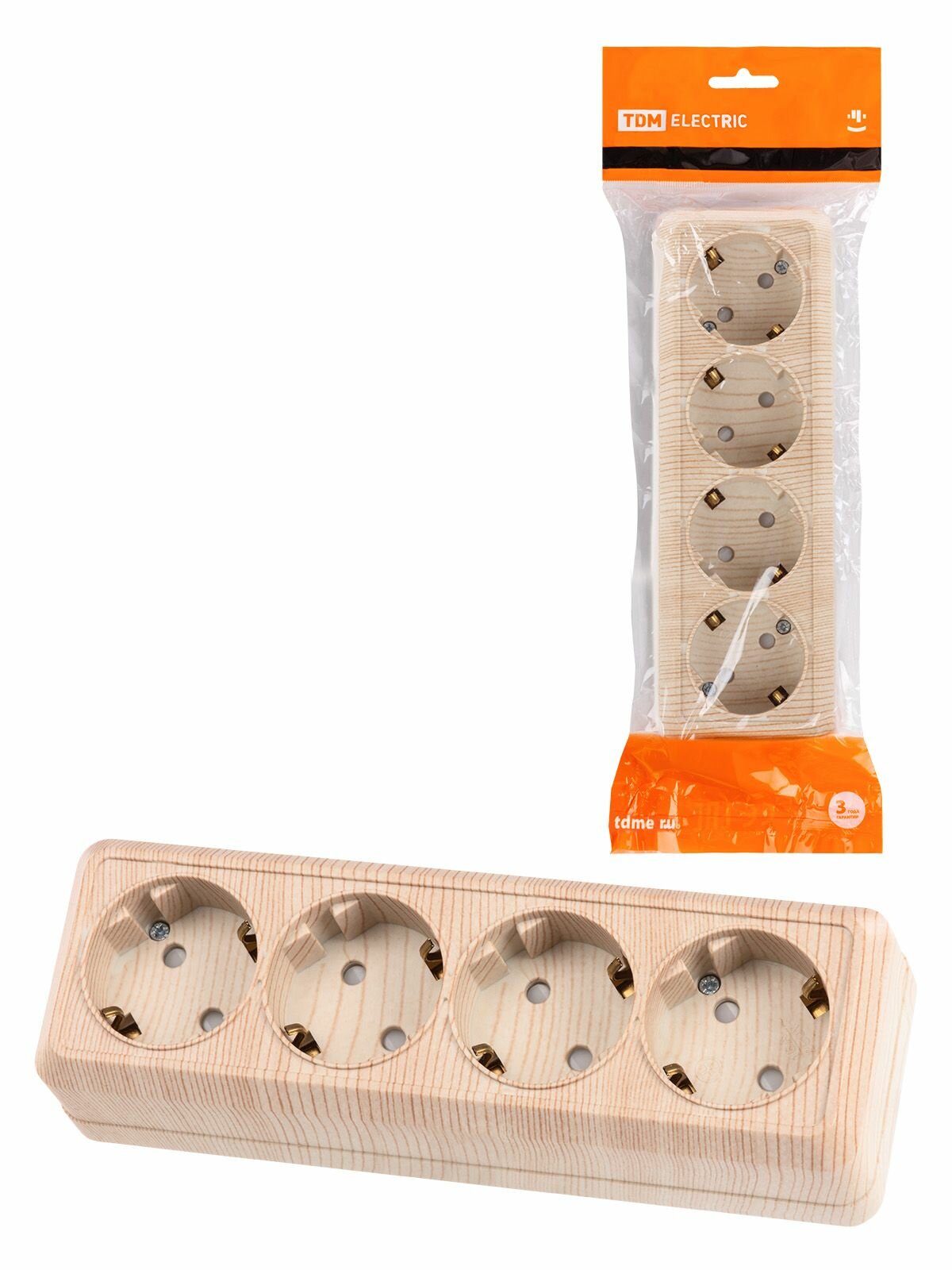 Розетка четырехместная горизонтальная открытой установки с заземлением и защитными шторками IP20 16A сосна Ладога