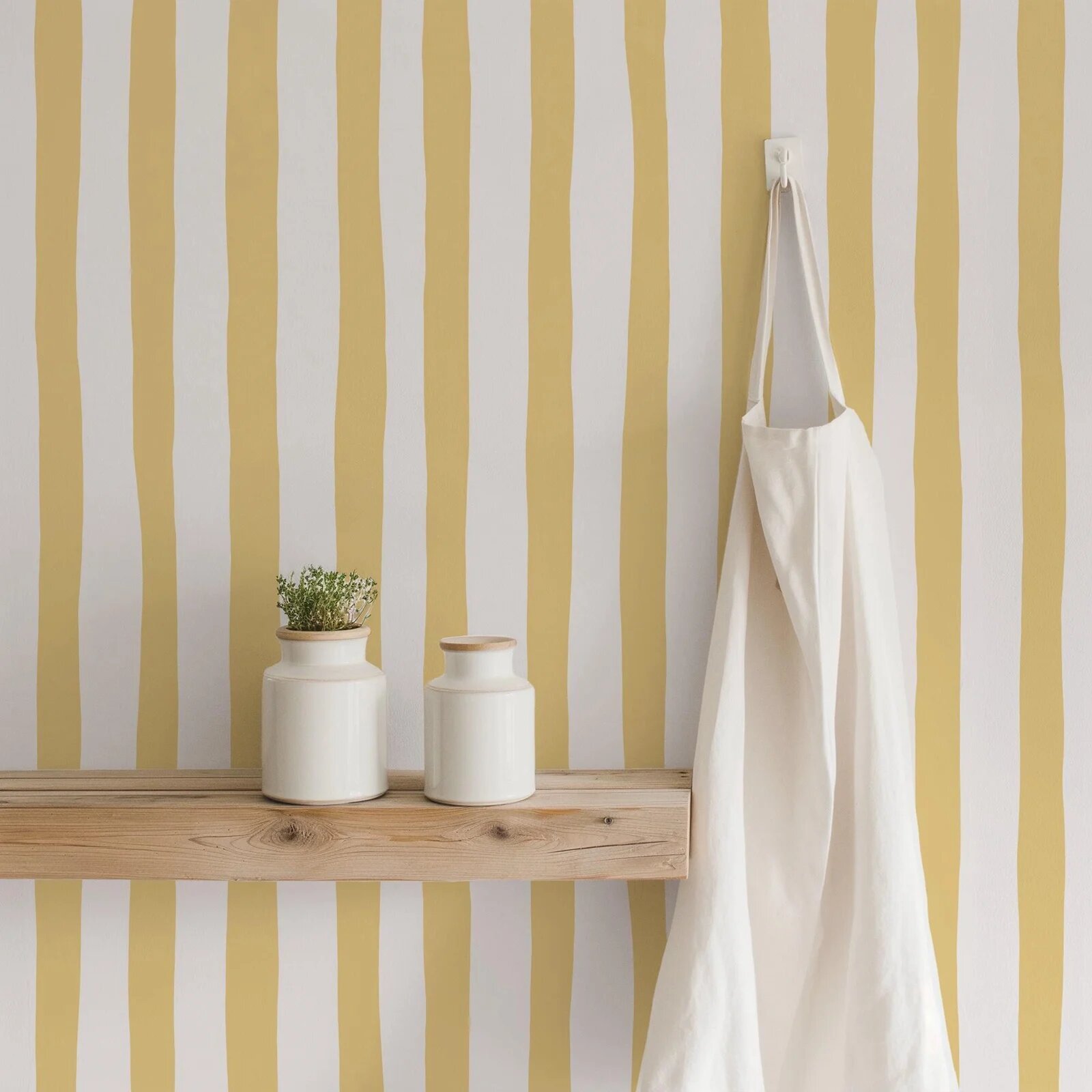 Бумажные обои Pixel&Wall Sunshine Yellow Wobbly Stripes Tradition Un-paste, Sample