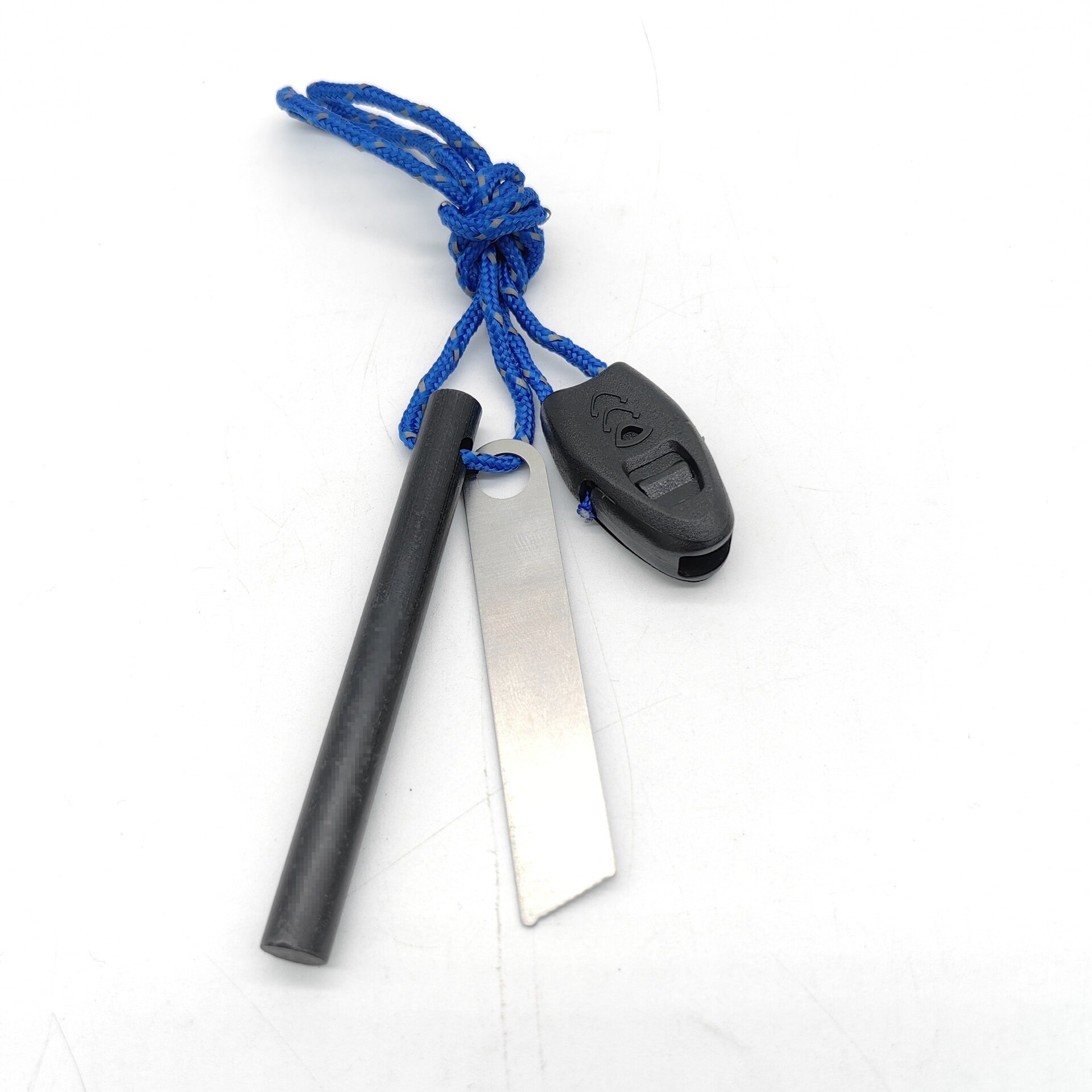 Огниво-зажигатель из кремня для использования на открытом воздухе, свисток для выживания в дикой природе, скребок из нержавеющей стали, огниво-зажигатель, оплетенный паракордом, магниевый стержень, свисток для выживания.