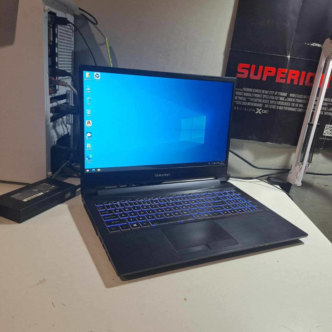 Игровой ноутбук Hasee 15.6" Intel core i5-9300, GTX 1650, 8gb ddr4, SSD 128gb
