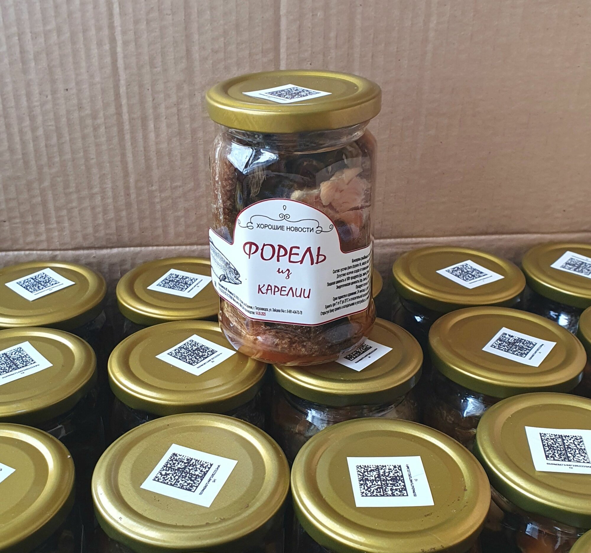 Форель карельская копченая (тушка) в масле, ст/б 280гр, 10 банок