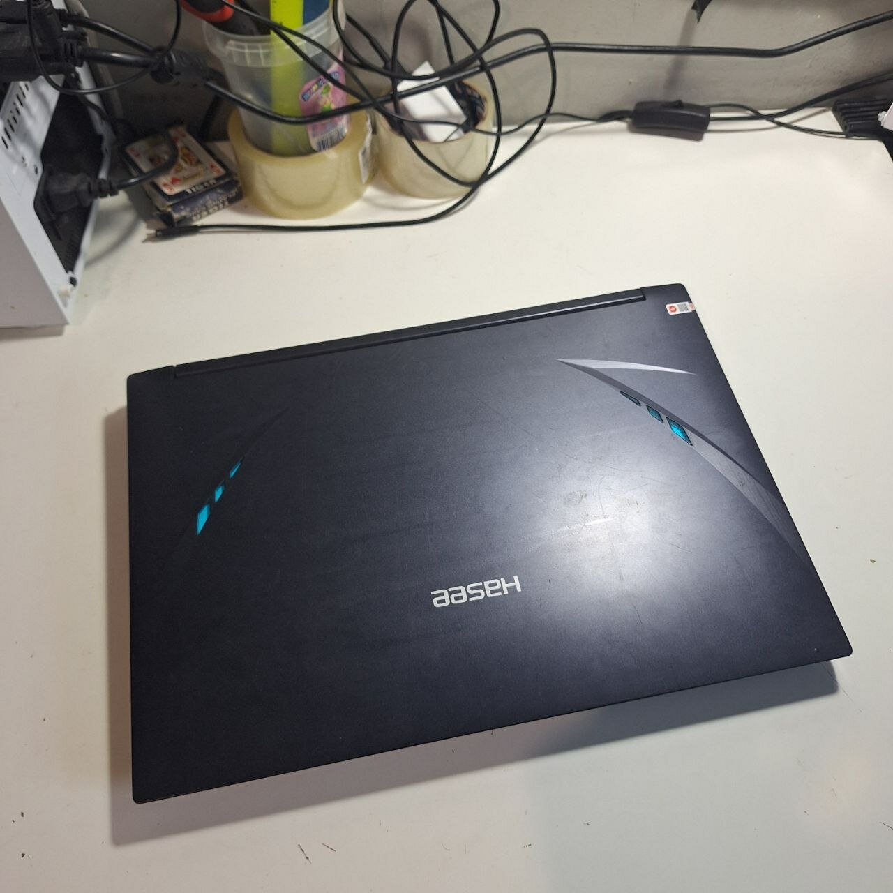Игровой ноутбук 15,6" Hasee i5-9300, GTX 1650, 8gb ddr4, SSD 512gb