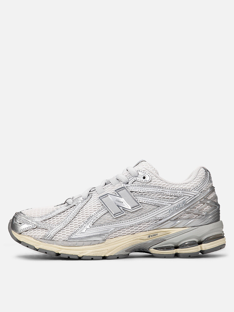 Кроссовки 1906R