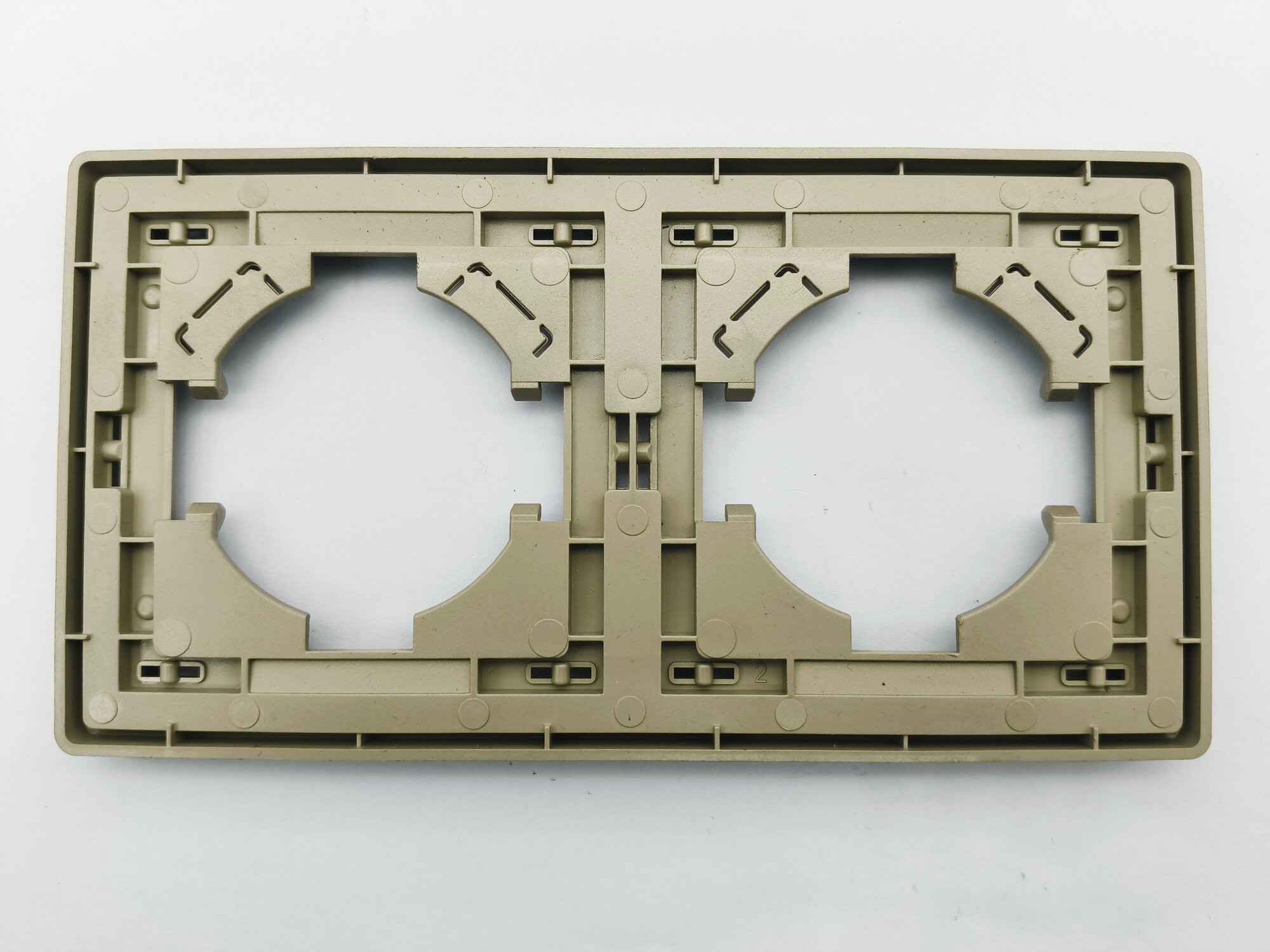 Рамка 2 поста ALTECH ENCORE 2PY шампань — фото 1