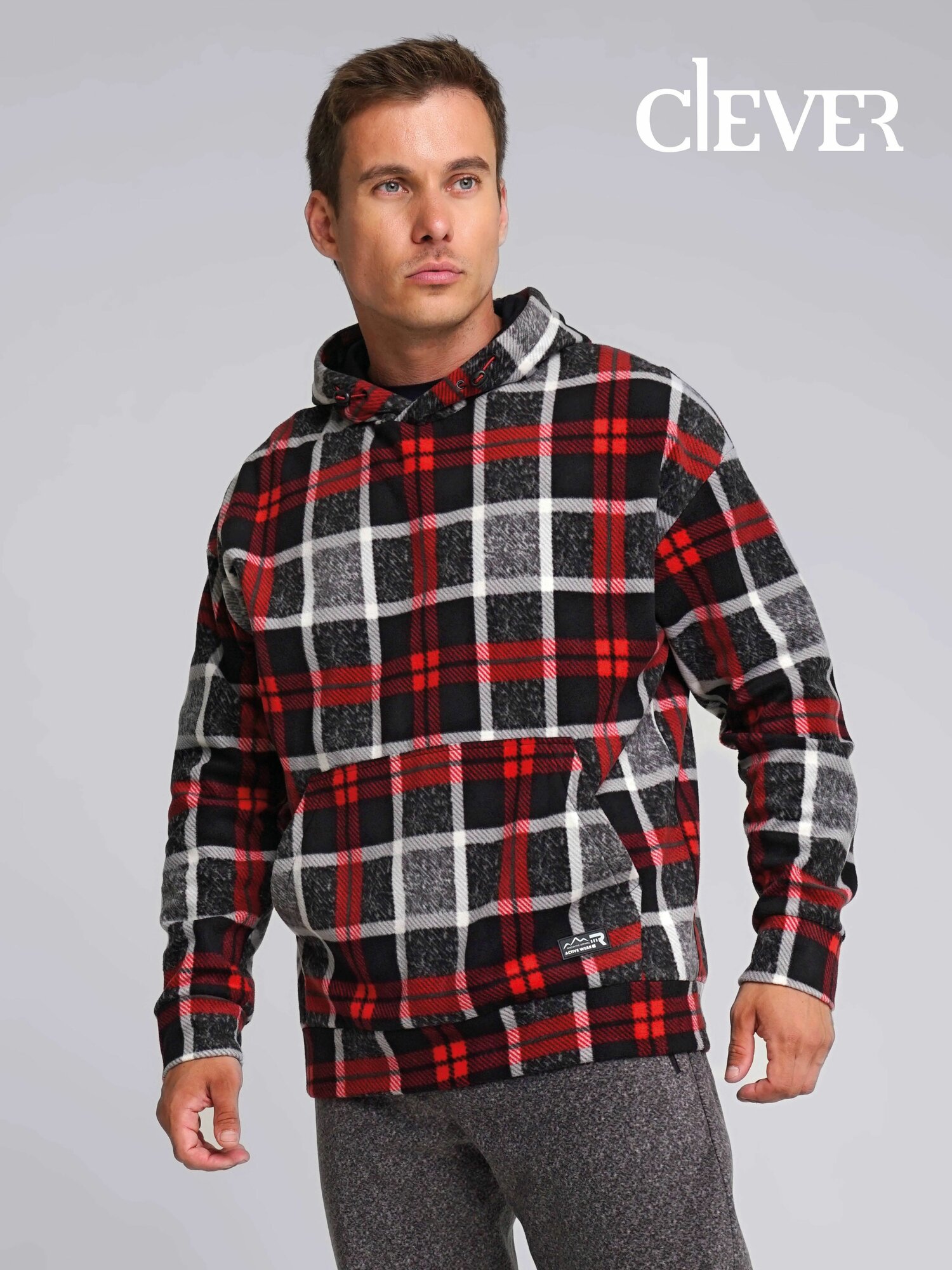 Толстовка спортивная