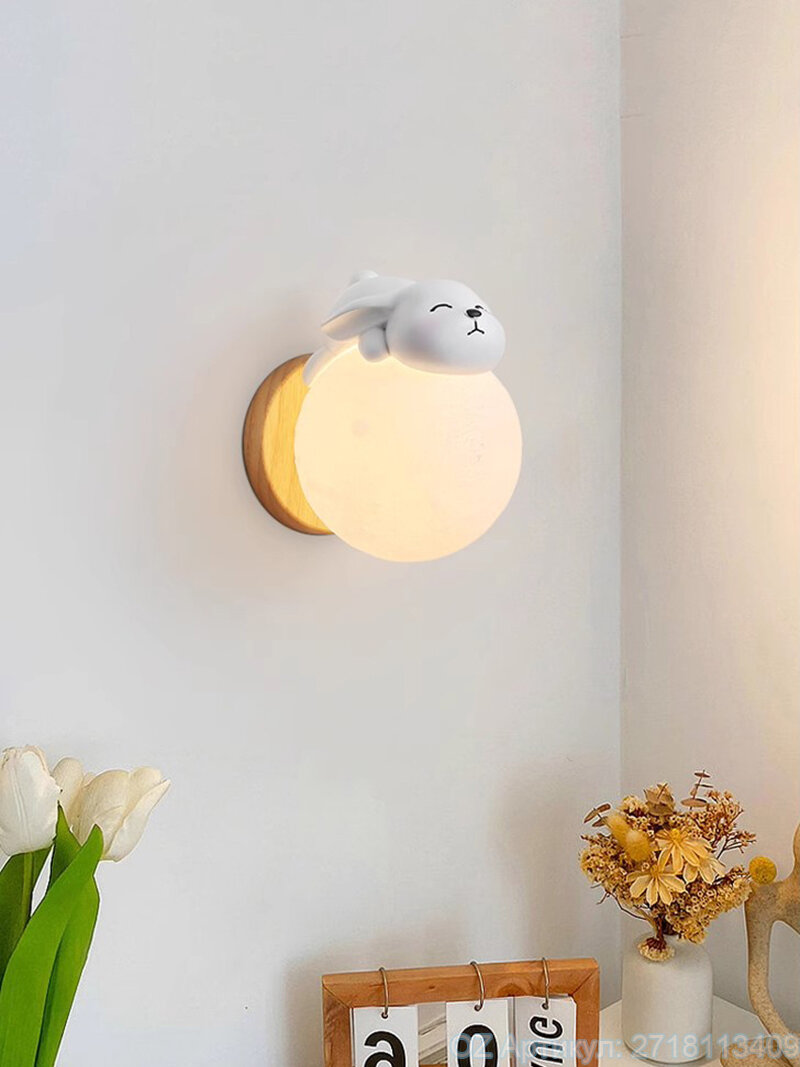 Креативный мультяшный настенный светильник с кроликом и круглым шаром для детской спальни у кровати, бра с трехцветной подсветкой