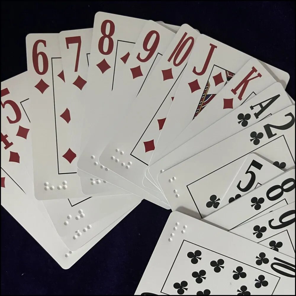 Игральные карты для незрячих и слабовидящих со шрифтом Брайля, пластиковые