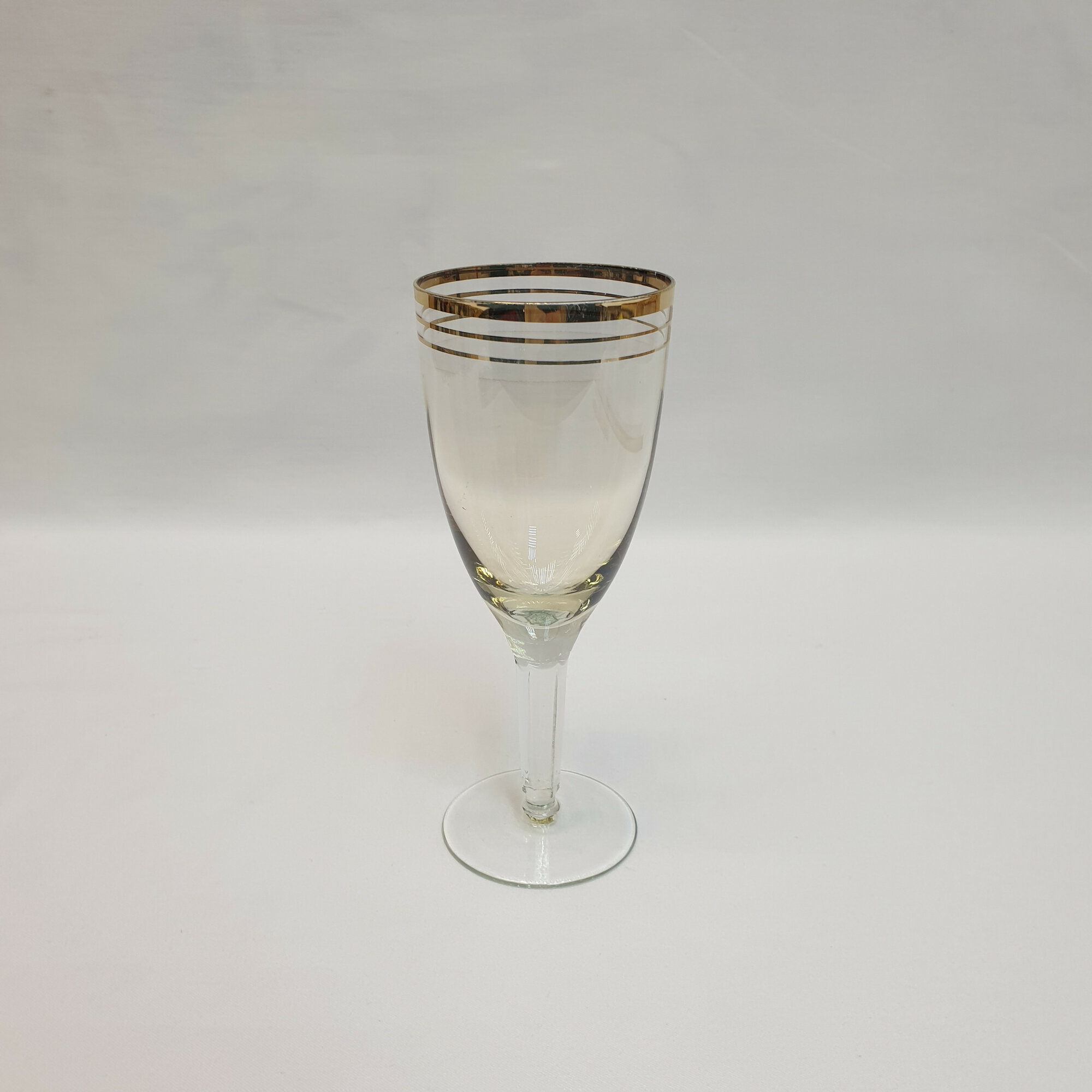 Бокал 16 см, карамельное стекло, позолота, 200 мл. Винтаж, СССР.