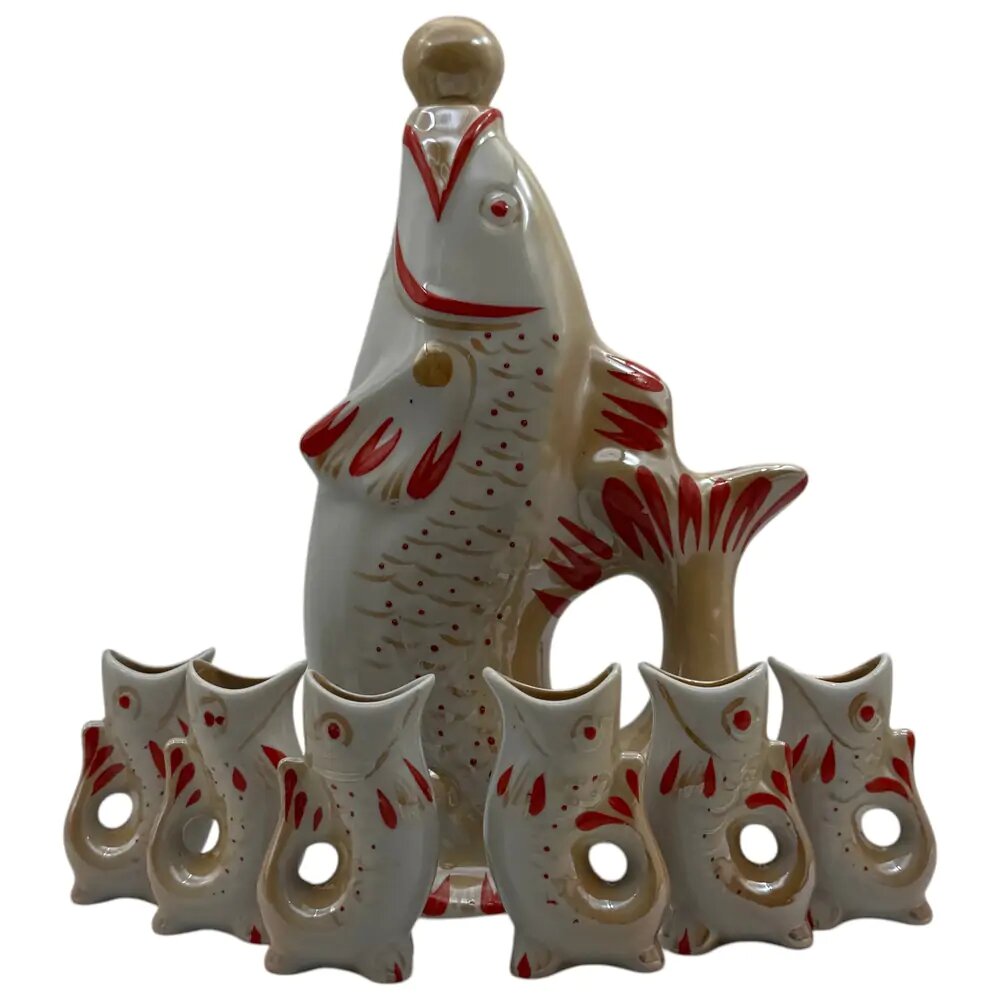 Фарфоровый штоф "Рыба" + 6 стопок (бежевый), 1970-1980 гг, Полонский ЗХК, СССР