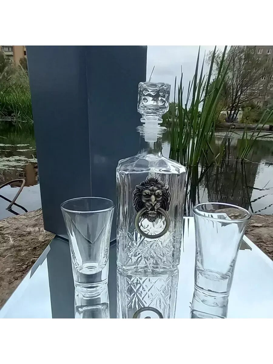 Графин Лев 500мл+ 2 стопки высокие 50мл в подарочной коробке