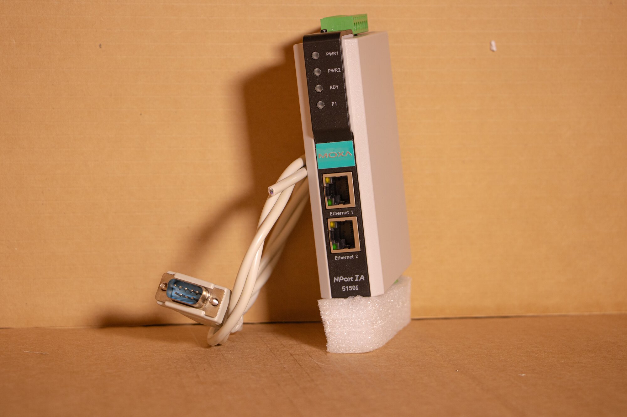 Преобразователь MOXA NPort IA-5150I-T RS-232/422/485 - Ethernet