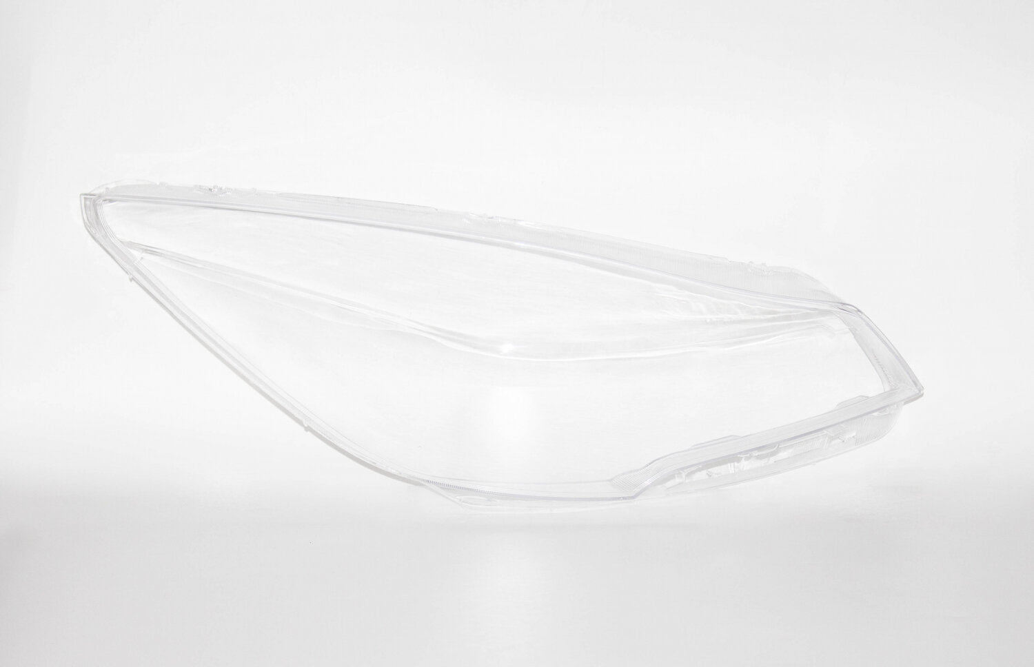 Стекло фары FORD KUGA (2012-2016) дорестайлинг (правое)