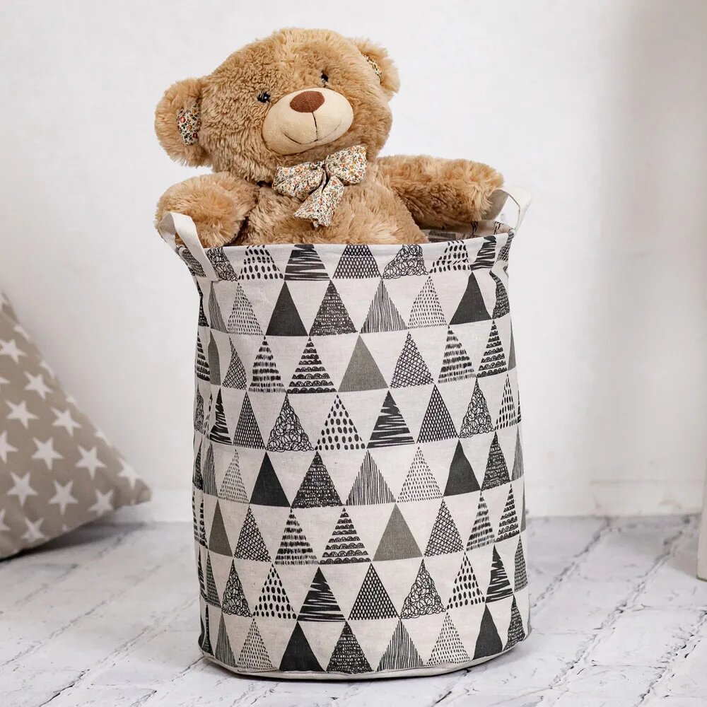 Корзина для игрушек длина 35 см, ширина 35 см, высота 42 см.