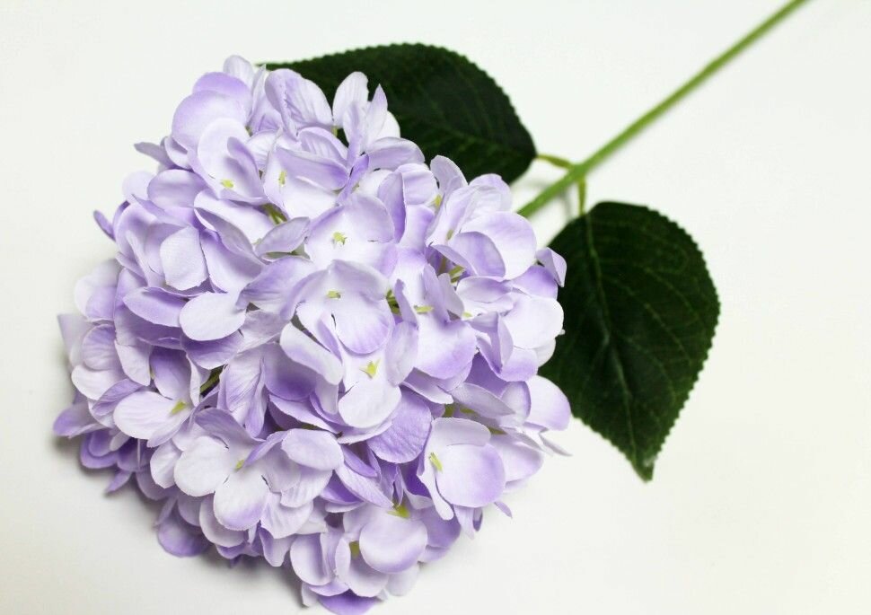 Цветы искусственные для новогоднего декора премиум Гортензия искусственная для интерьера сиреневая 3 ветки 67 см