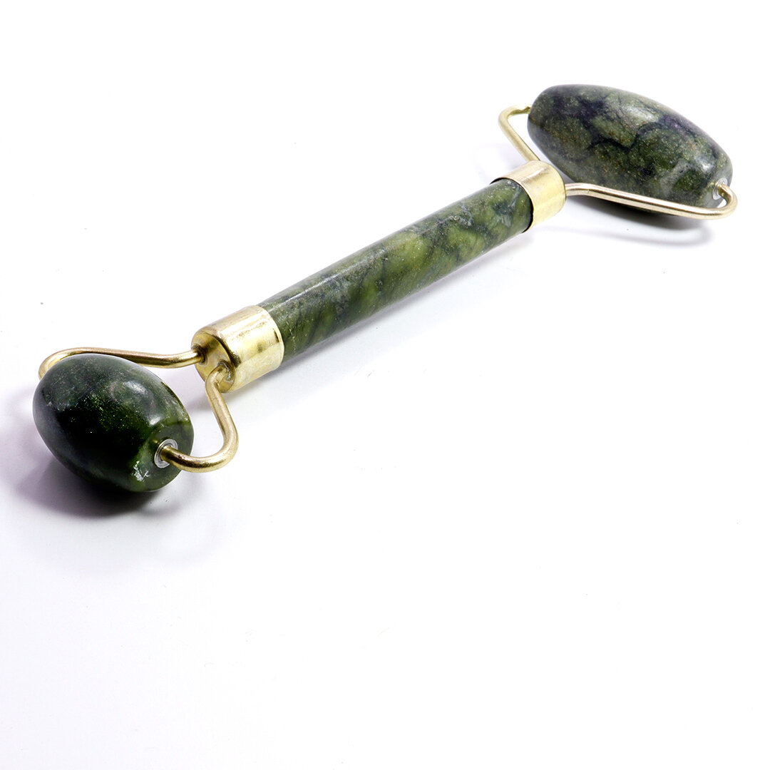 Массажер роликовый из камня байкальский нефрит (длина 14-15 см.), 1 шт.