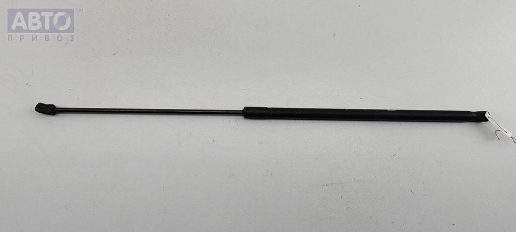 Амортизатор капота Volkswagen Passat B6