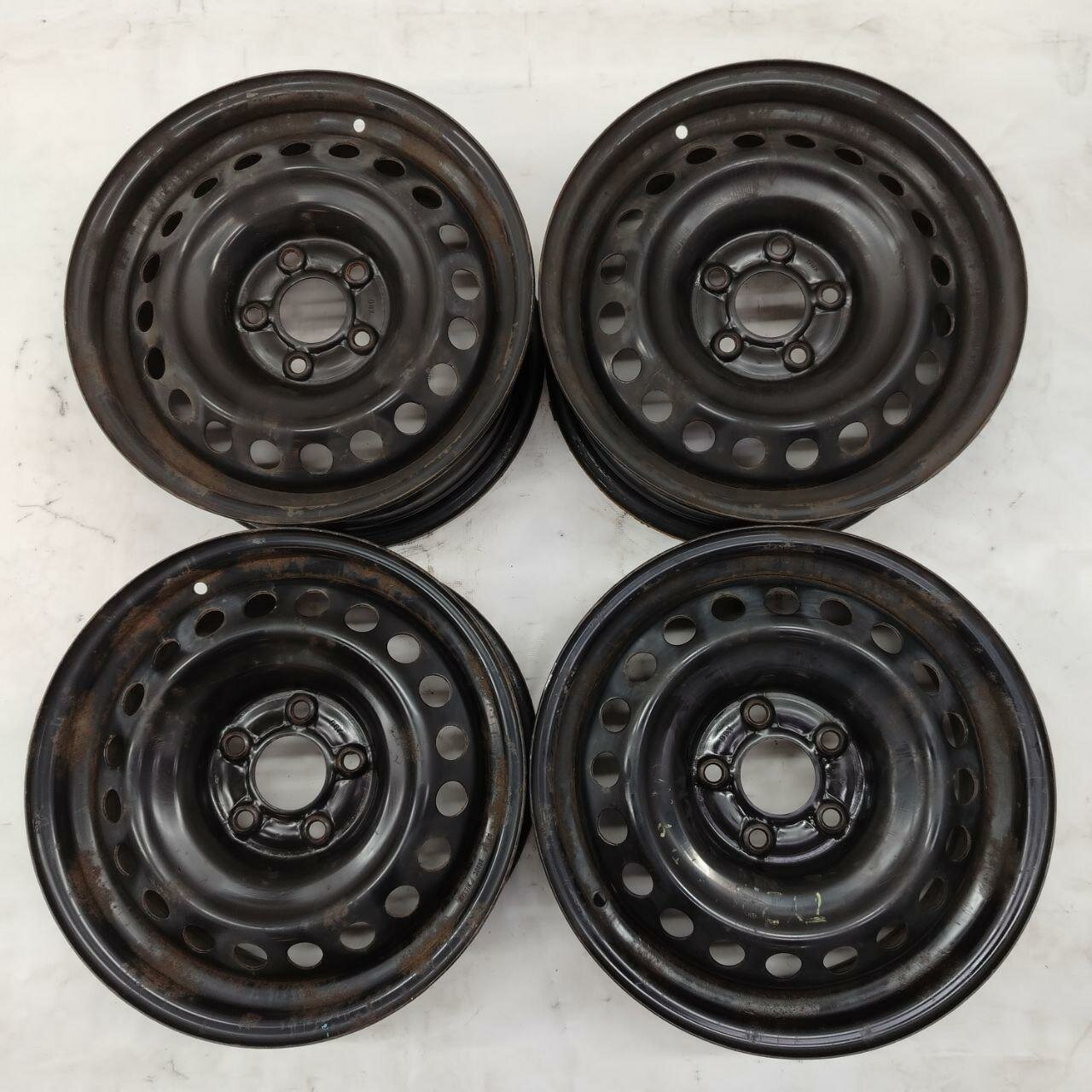 Колесные диски Штампованные 16x6.5 PCD 5x114.3 D66.1 ET50 (оригинал)