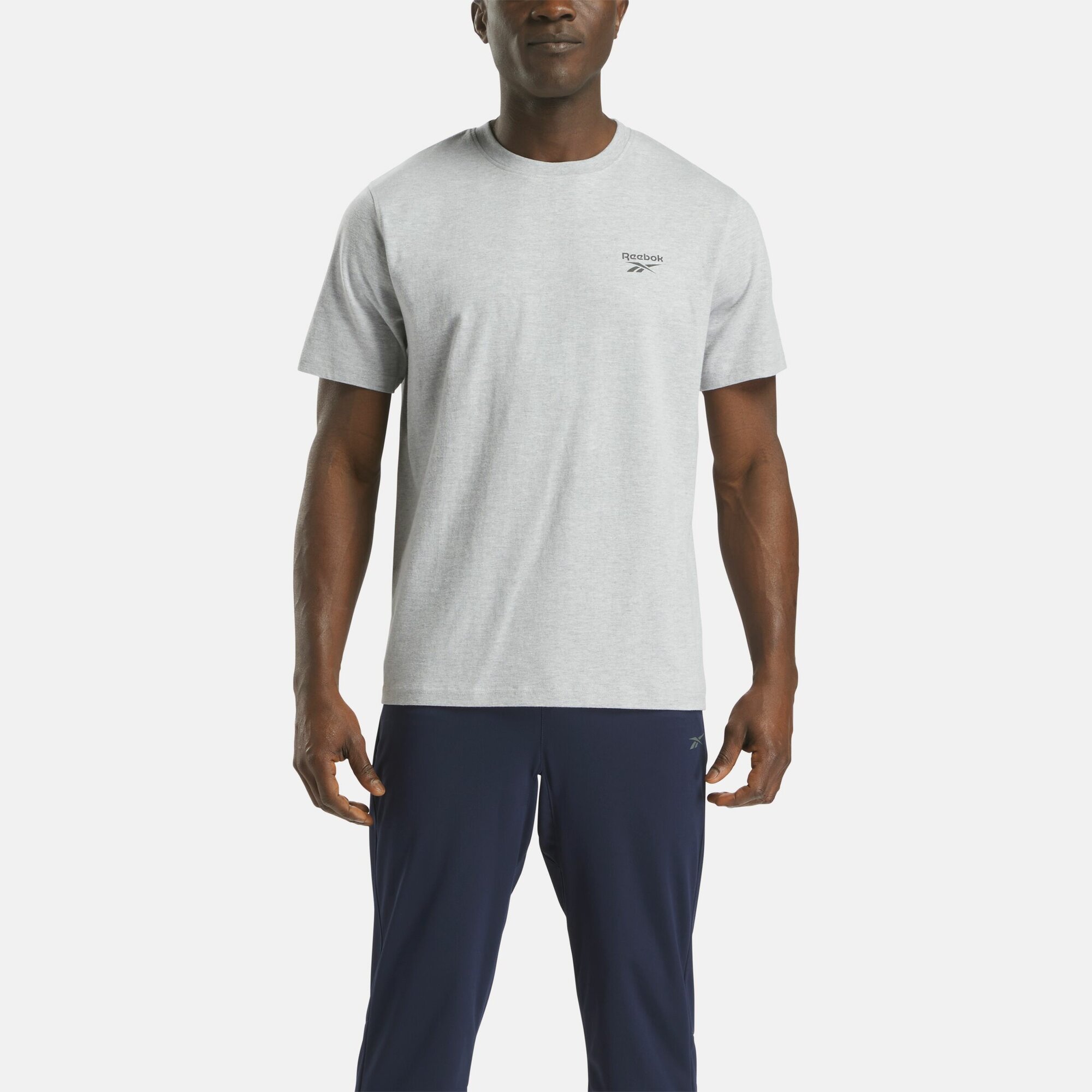 Футболка спортивная