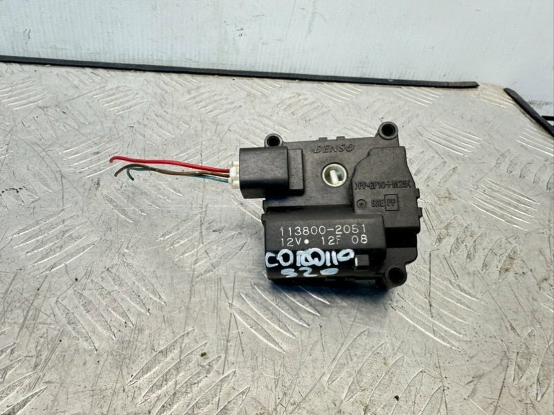 Б/У сервопривод заслонки печки toyota corolla 2005 ZZE121 3ZZFE 69515 TOYOTA арт. 8710602070