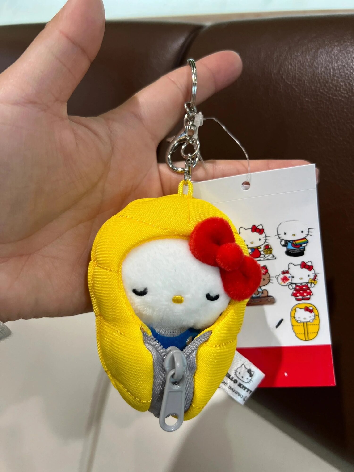 Плюшевый брелок Hello Kitty MINISO