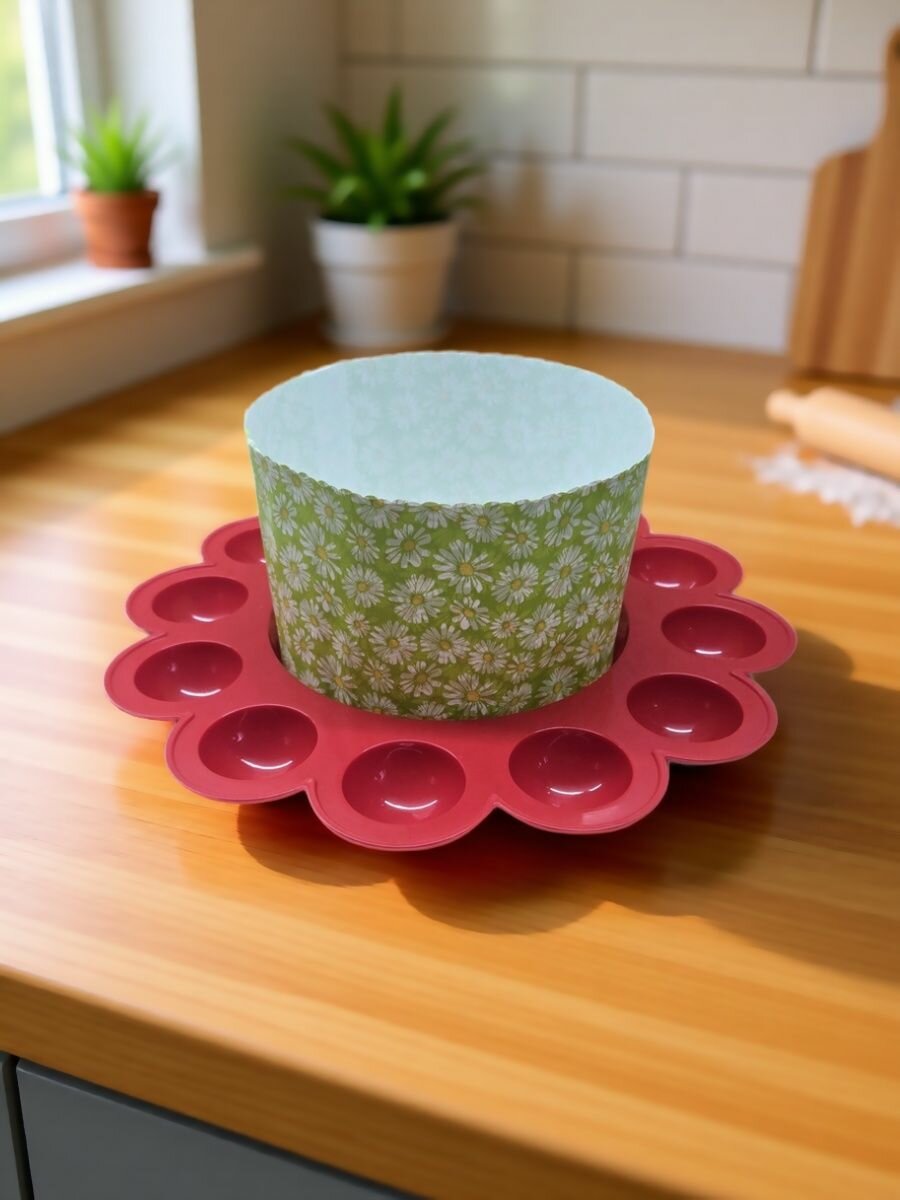 Формы пасхальные 2 шт и подставка пасхальная для яиц и кулича