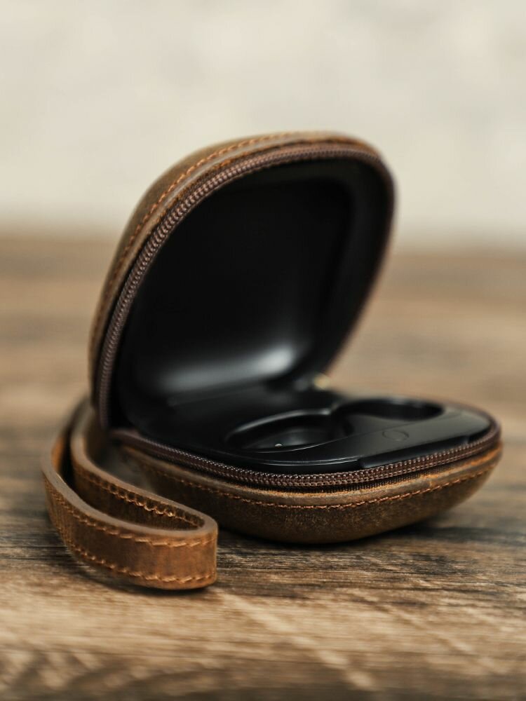 Чехол из натуральной кожи для Beats Fit Pro