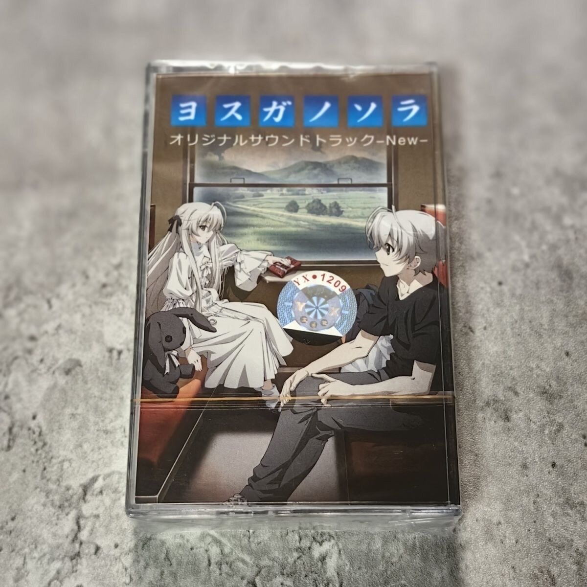Аудиокассета с саундтреком Yosuga no Sora (ヨスガノソラ) в чёрном корпусе — хиты Old Memory, Hiyoku no Chou, новая, подарок