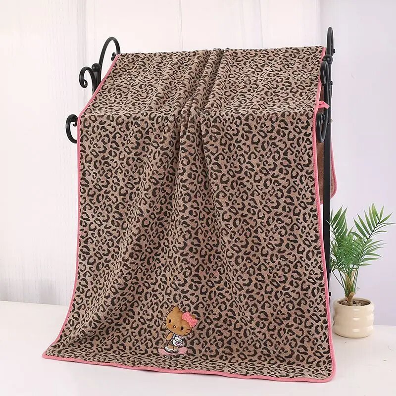 Флисовое полотенце Hello Kitty с леопардовым принтом brown