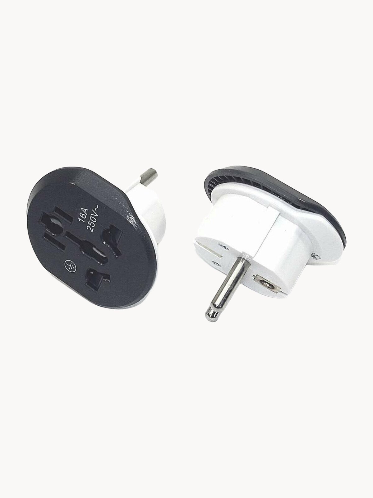 Сетевой универсальный переходник темно-серый