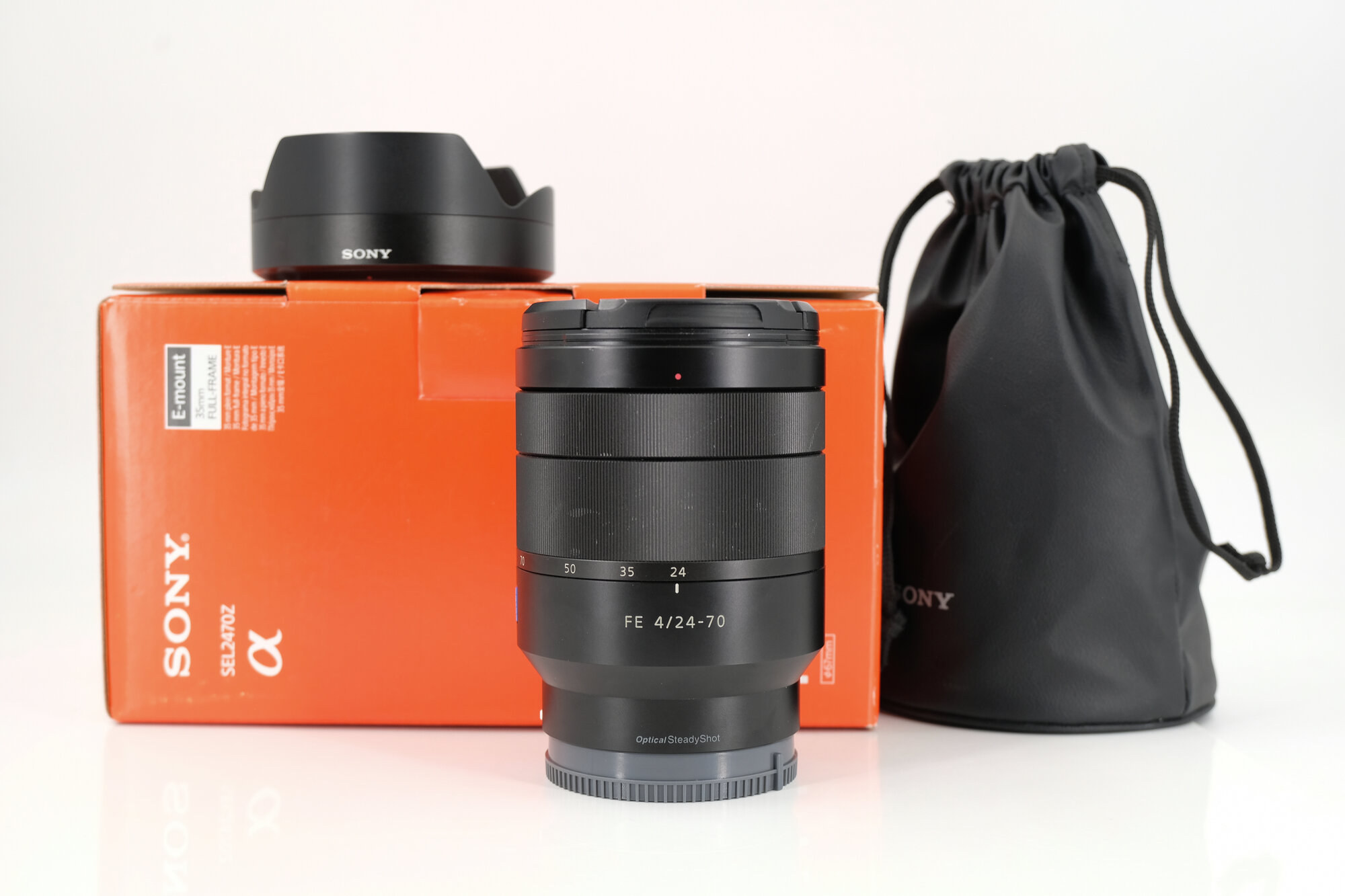 Sony FE Tessar T* 24-70mm f/4 ZA OSS