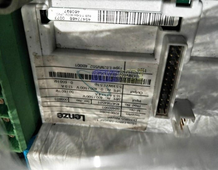 Модуль LENZE E82MV552-4B001 — фото 1