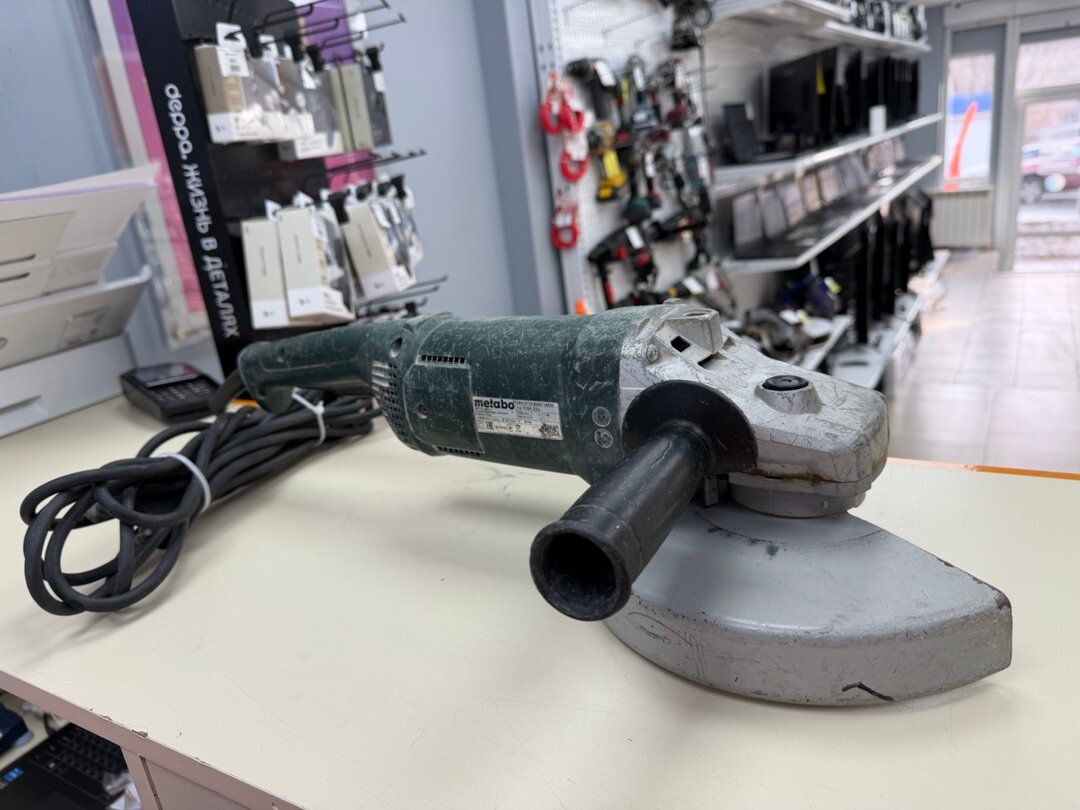 Машина шлифовальная угловая Metabo W 2000-230, 2000вт,230мм, картон, Б/У, Уценка