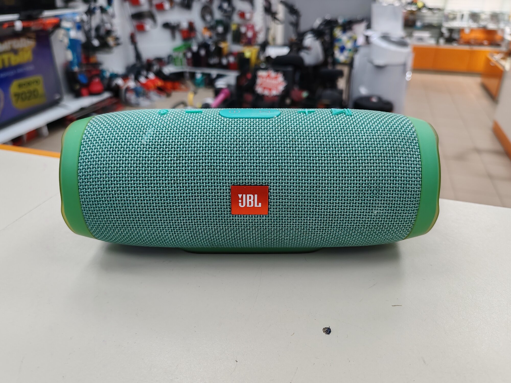 Портативная акустика JBL Charge 3 , 20 Вт, Бирюзовая Б\У уценка