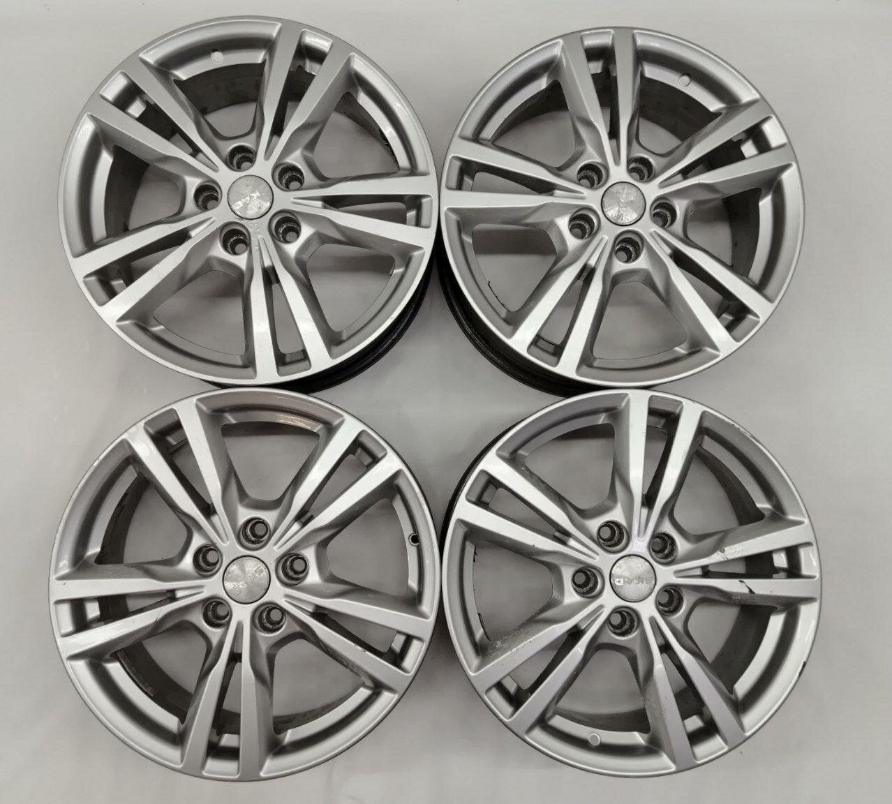 Комплект (4 шт) колесных дисков SKAD 17x7 PCD 5x114.3 D67.1 ET50 (Реплика)