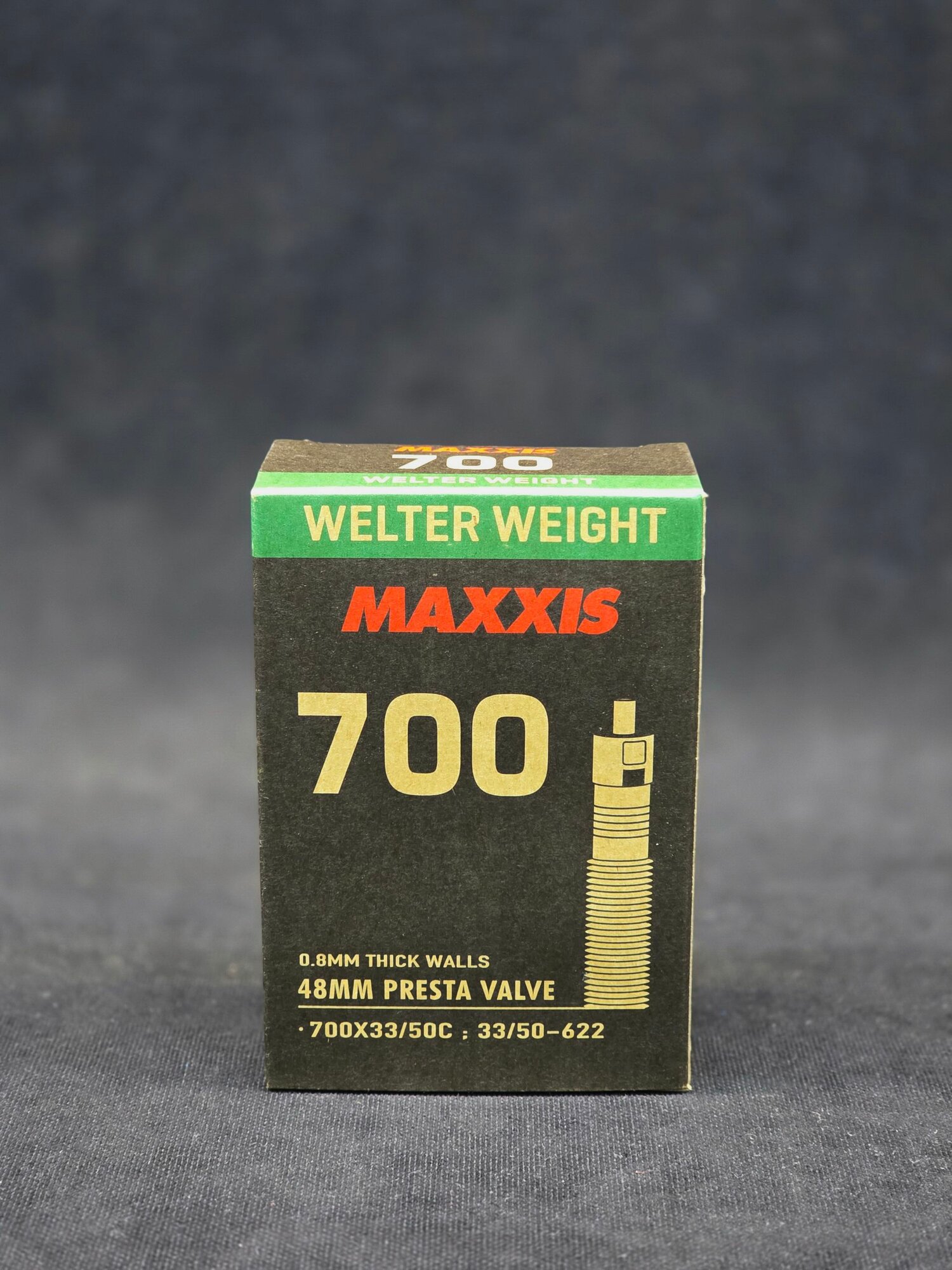 Камера велосипедная Maxxis WelterWeight, 700x33/50c, 48 мм, тип ниппеля - presta (велосипедный)