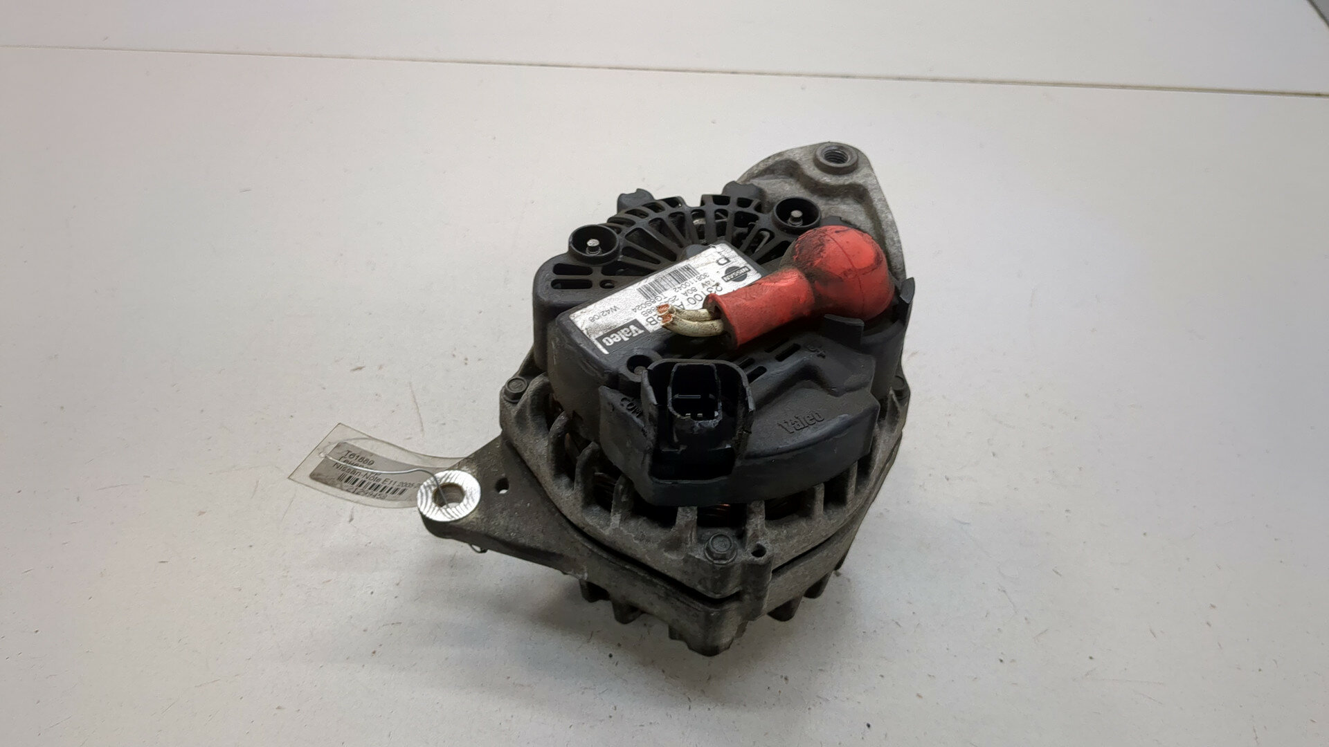 Генератор Nissan Note E11 Б/У