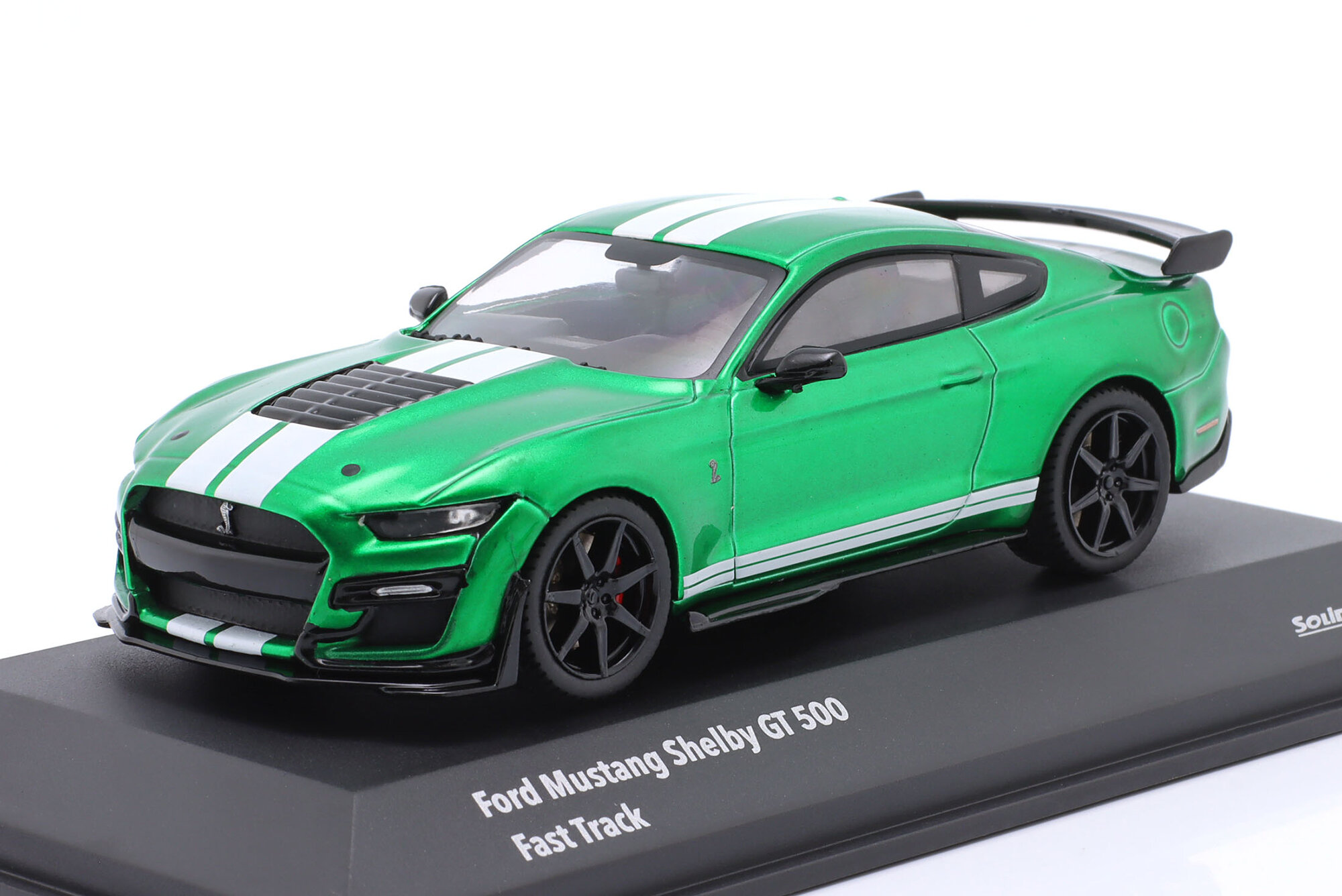 Модель коллекционная SOLIDO Ford mustang shelby gt 500 green metallic/white