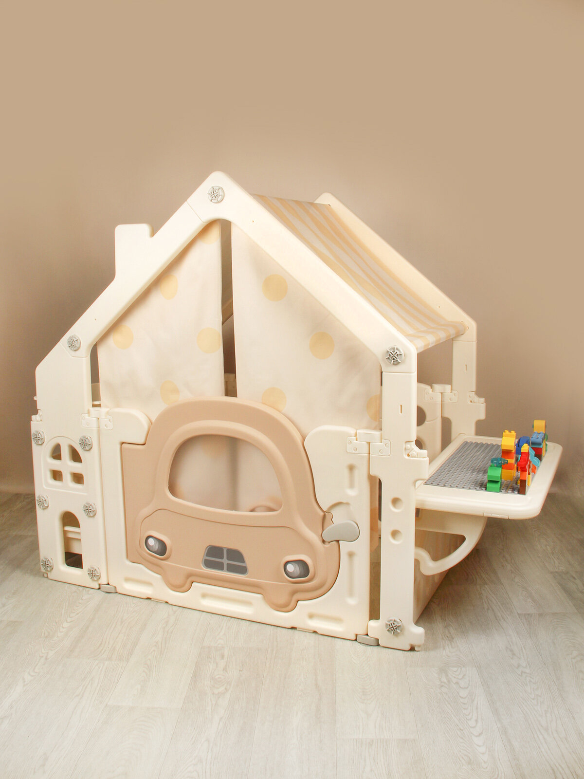 Игровой комплекс Amico 137075 "Домик с машинкой" размер 119х82х119