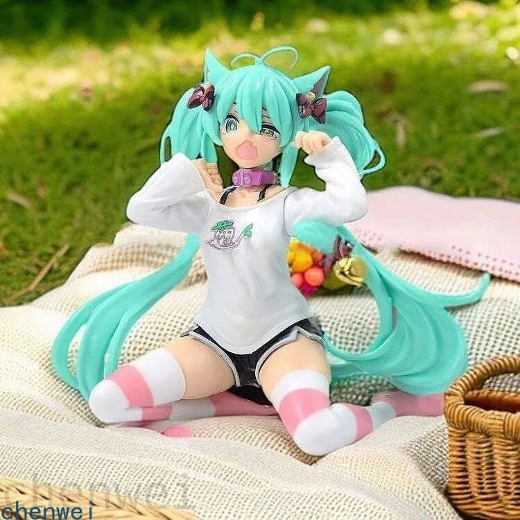 Фигурка милая девочка-кошка Хатсуне Мику / Hatsune miku (11cm, пакет)