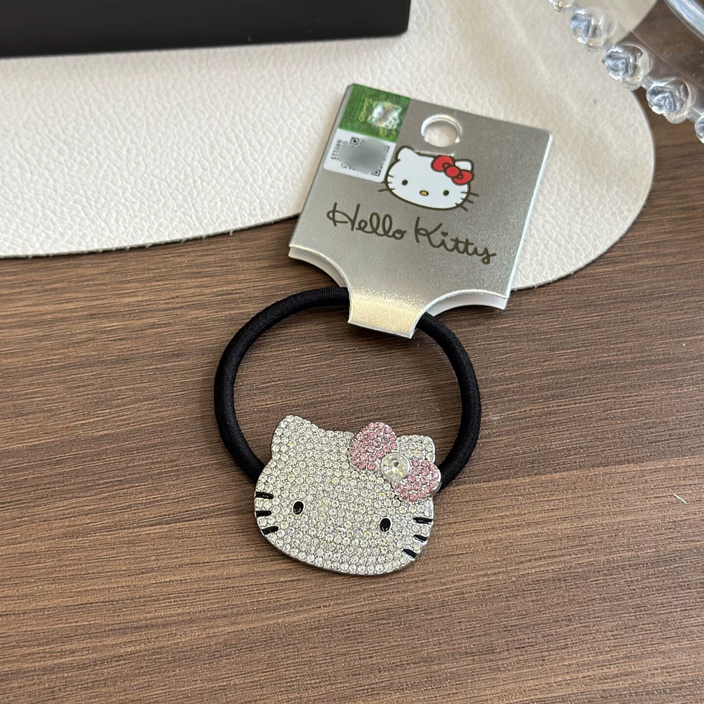 Sanrio Hello Kitty Блестящая бантовая резинка для волос, розовая металлическая аксессуар для девочек с стразами